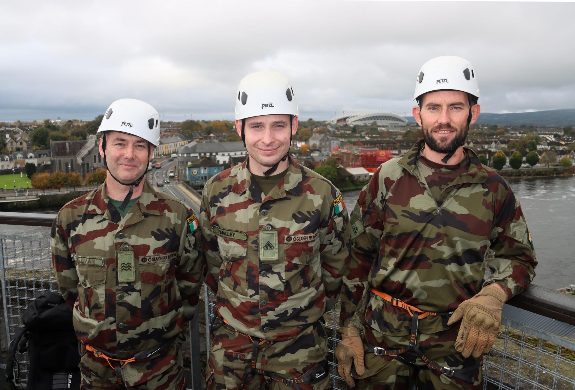 In Pictures: Limerick soldiers abseil down historic landmark - Page 1 ...