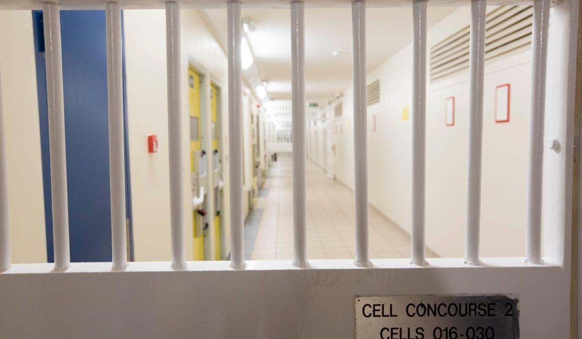 Inmate attempted to drag prison officer into a cell at Midlands Prison ...
