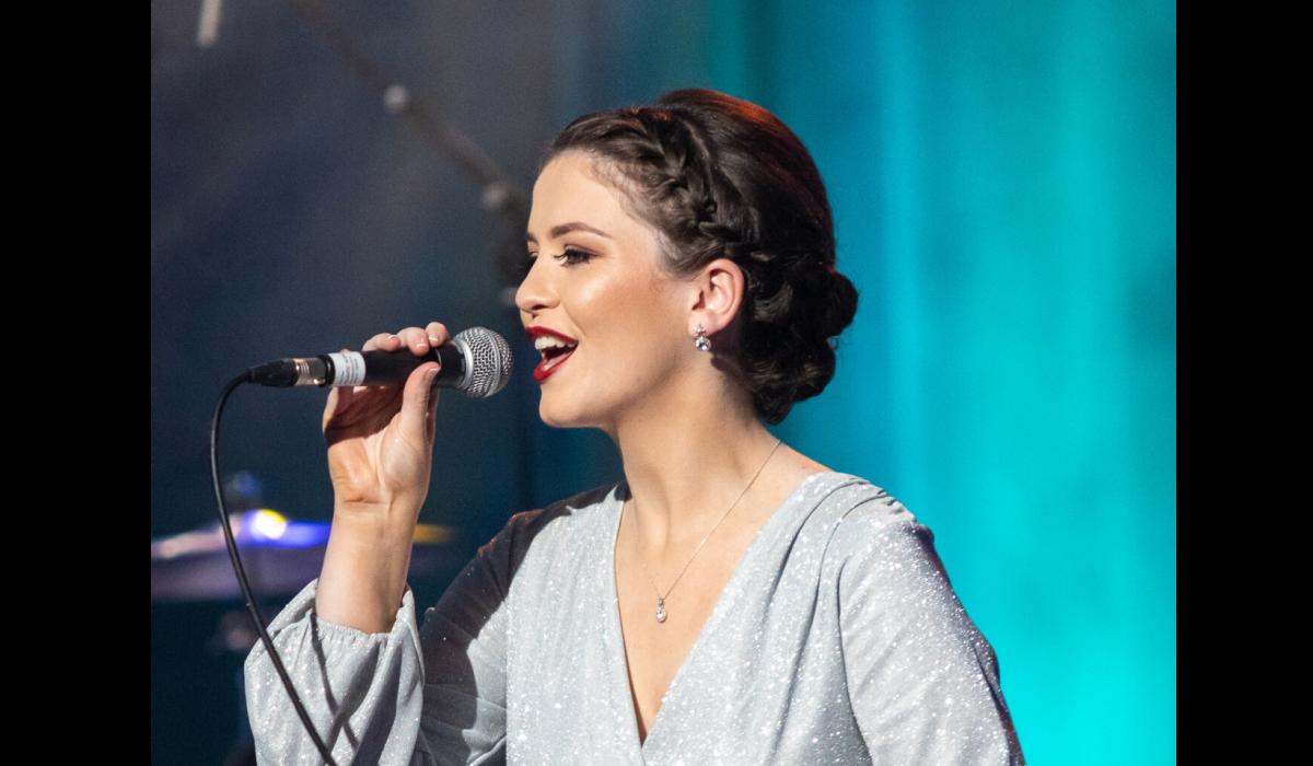 Tipperary country singer Aisling Rafferty impresses the judges on Glór ...