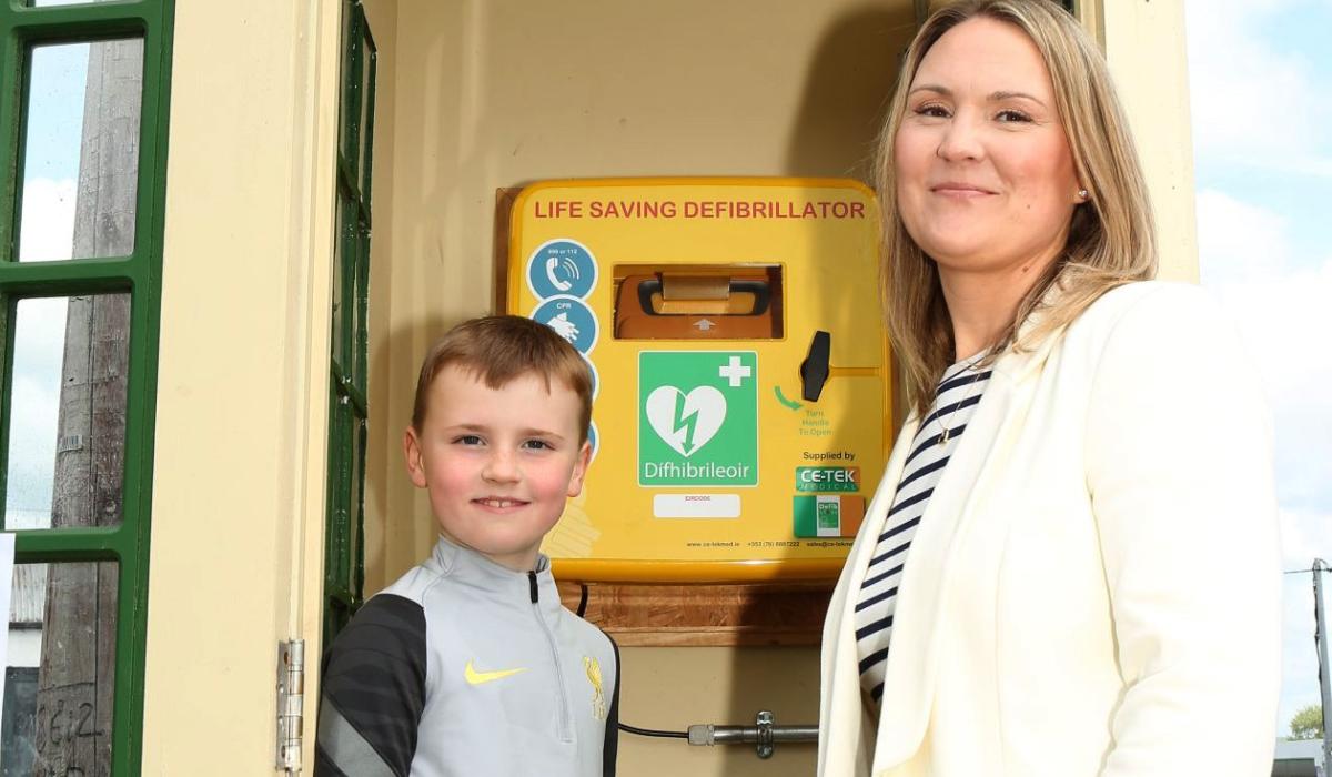 Laois village welcomes life saving defibrillator - Ireland Live