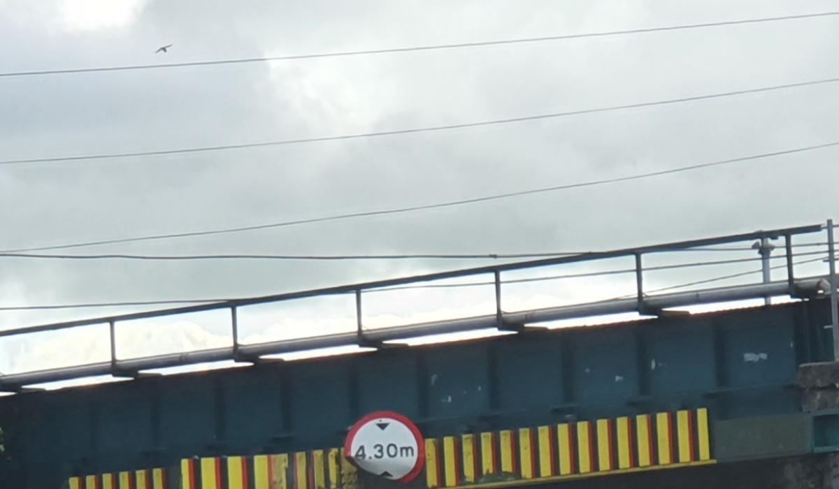 Truck strikes bridge in Portlaoise - Ireland Live