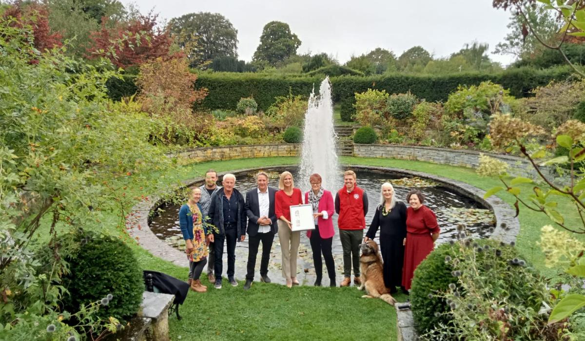 Minister praises the 'hidden gems' of Laois Offaly - Ireland Live