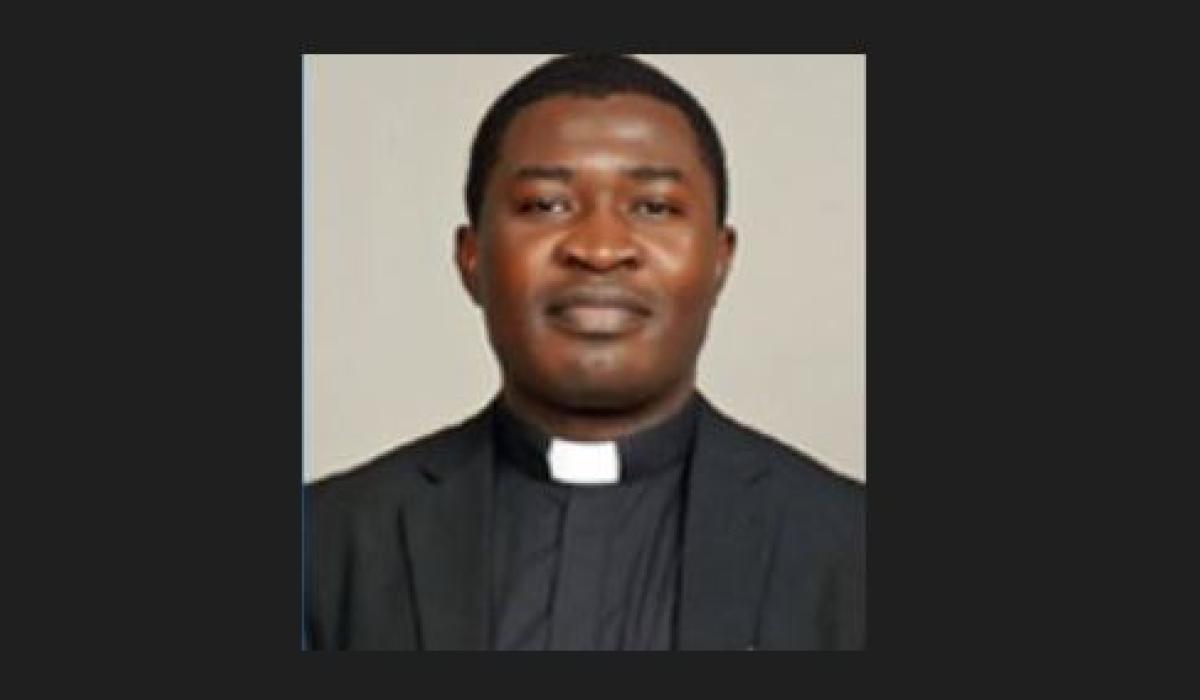 Departing priest says he carries parish in Offaly in his heart ...