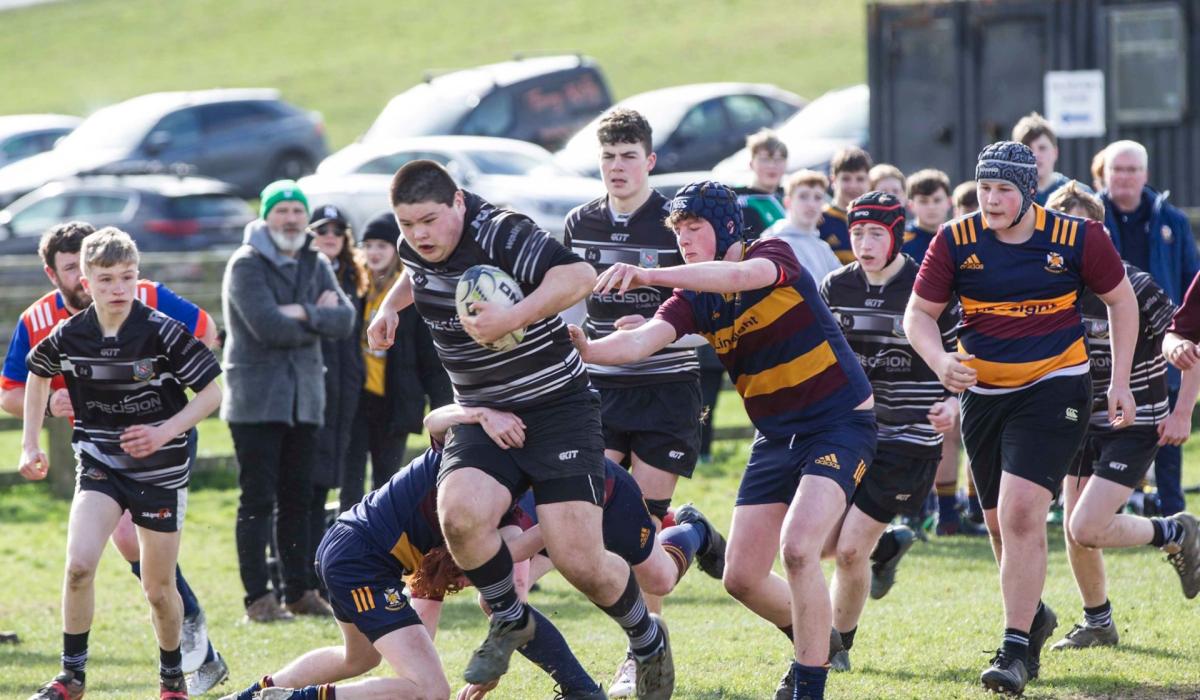 Dundalk RFC battle hard to secure place in U16 Final - Ireland Live