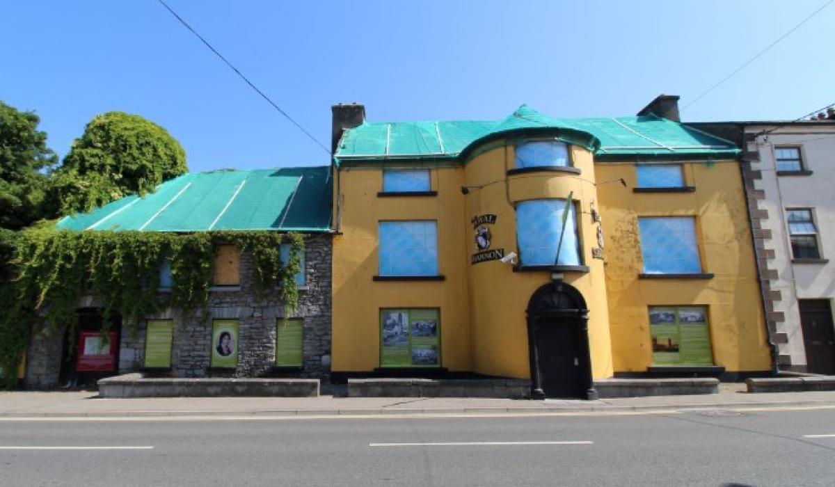 Possible opening date given for former hotel in Offaly - Ireland Live