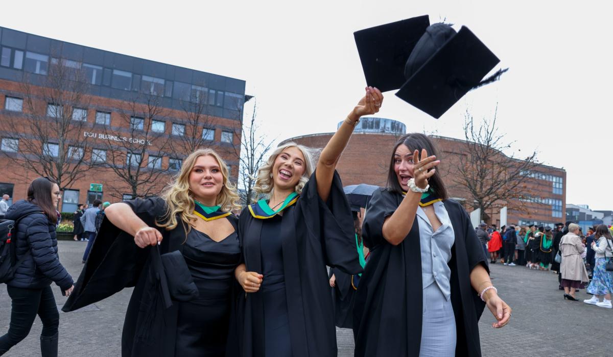 PICTURE: Well done! Tipperary woman graduates with Degree in Nursing ...