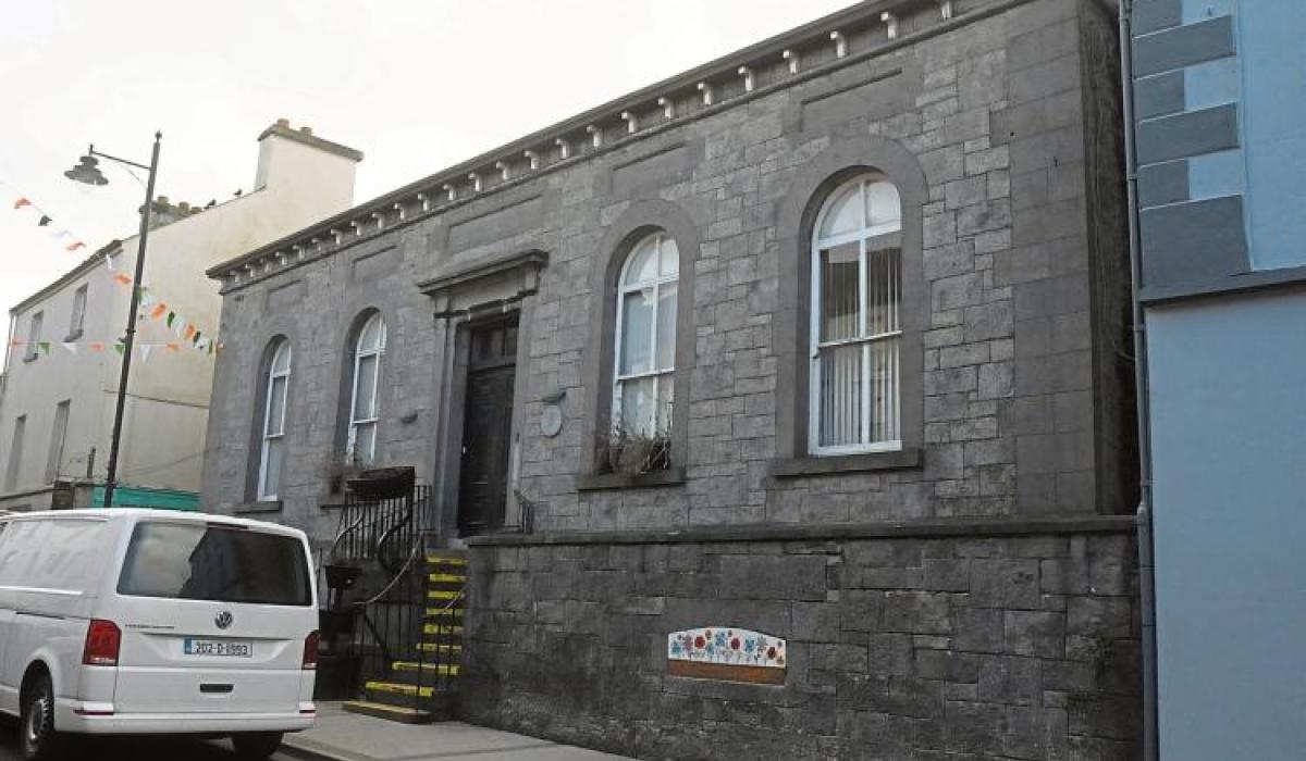 Leitrim councillors block sale of Carrick Town Hall - Ireland Live