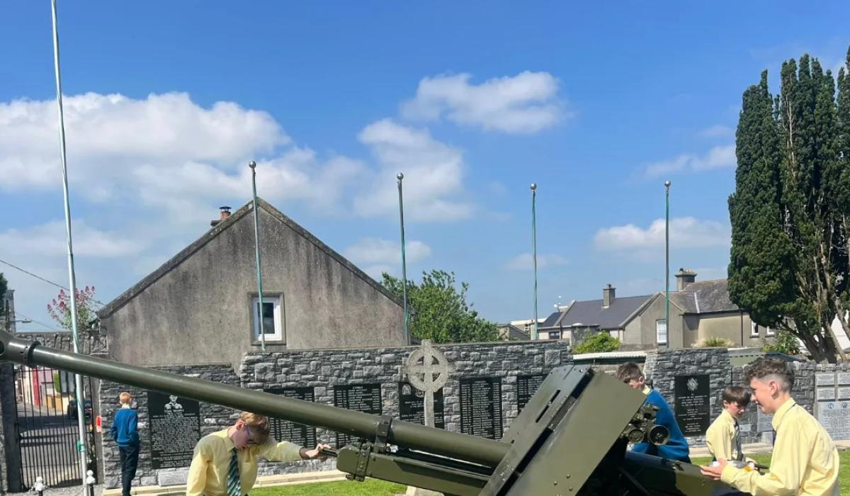 CBS students take a history tour of Thurles - Ireland Live