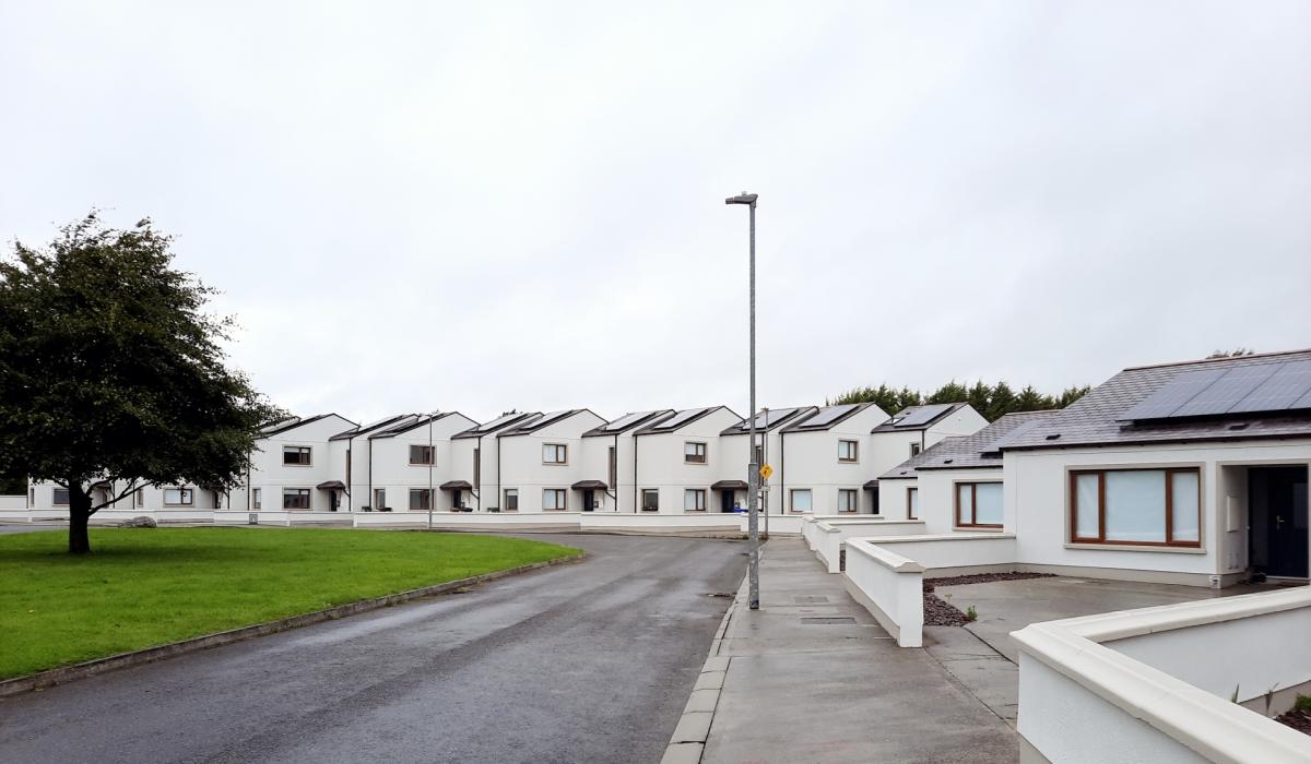 Residents in Tullamore area fuming over new gated laneway to rear of ...