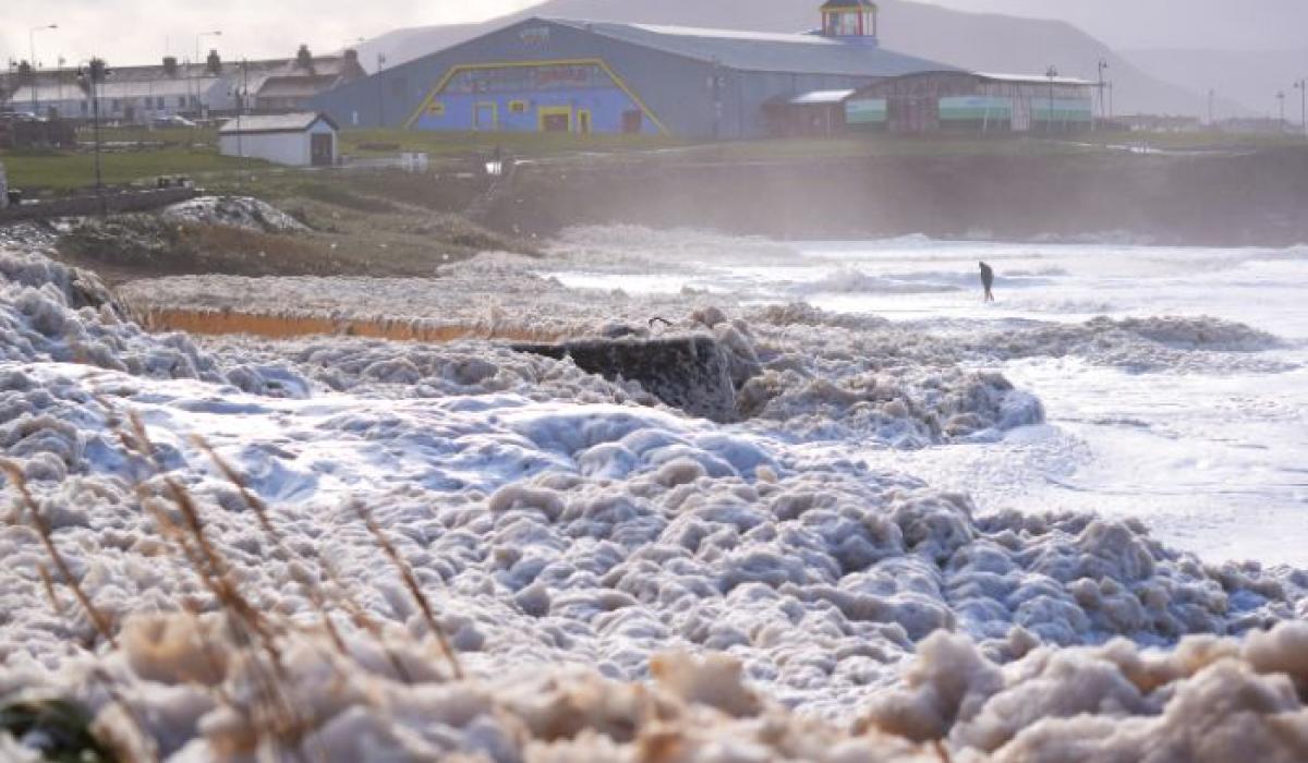Pictures and Explainer: The phenomenon of Bundoran’s sea foam - Page 3 ...
