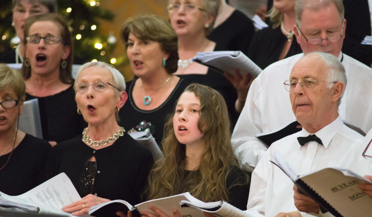 Laois singing troop offering a Portlaoise Christmas treat - Ireland Live