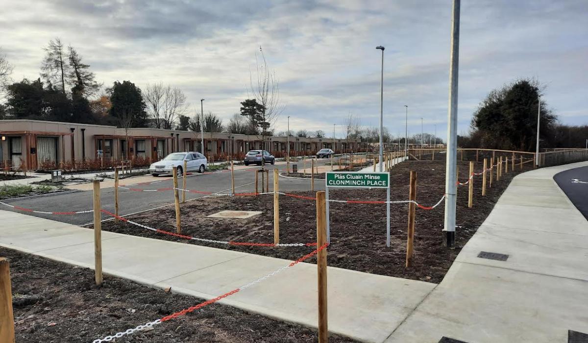 Ukrainian families move into modular houses in Tullamore - Ireland Live