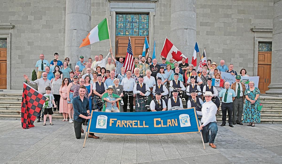 Celebrating three decades of Farrell Clan in Longford - Ireland Live