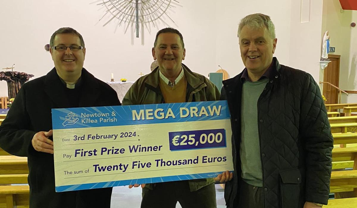 Damien Laverty picks up €25,000 from Parish of Newtowncunningham ...