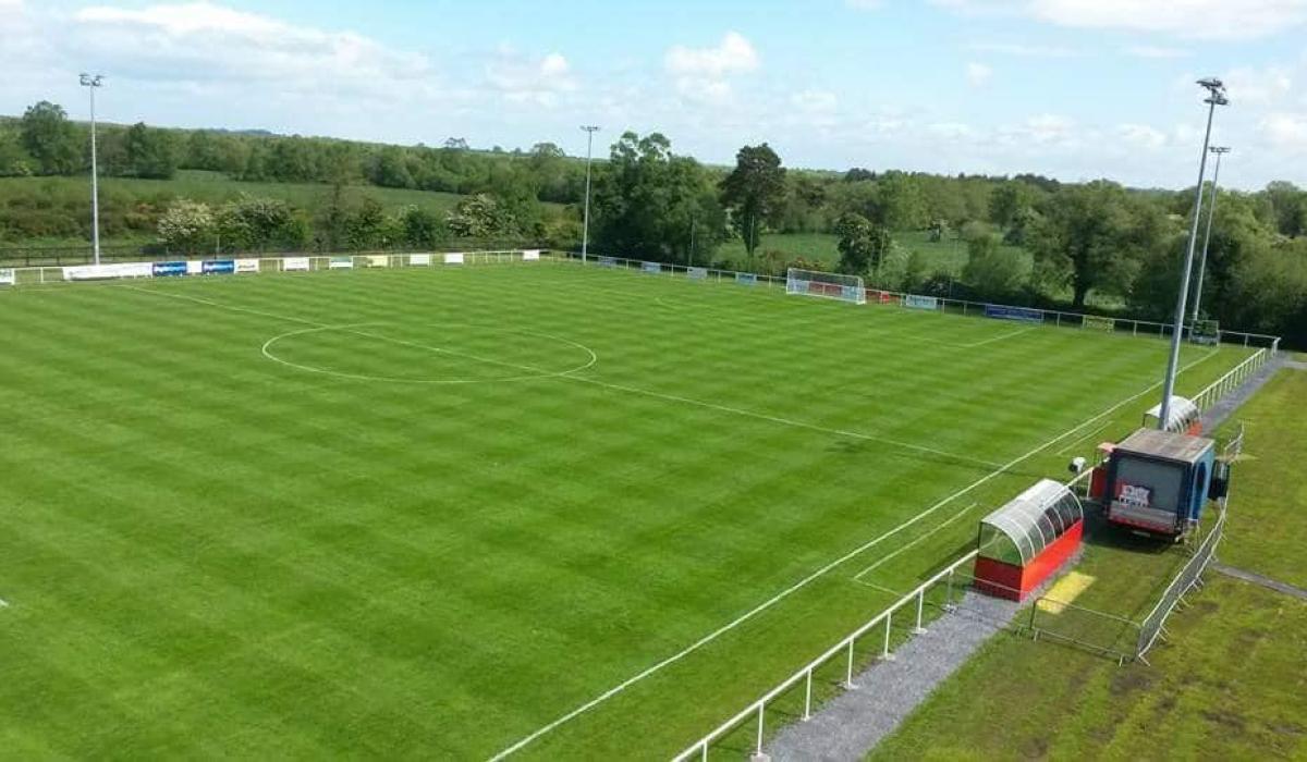 Edenderry Town game abandoned after player suffers 'horrible injury ...