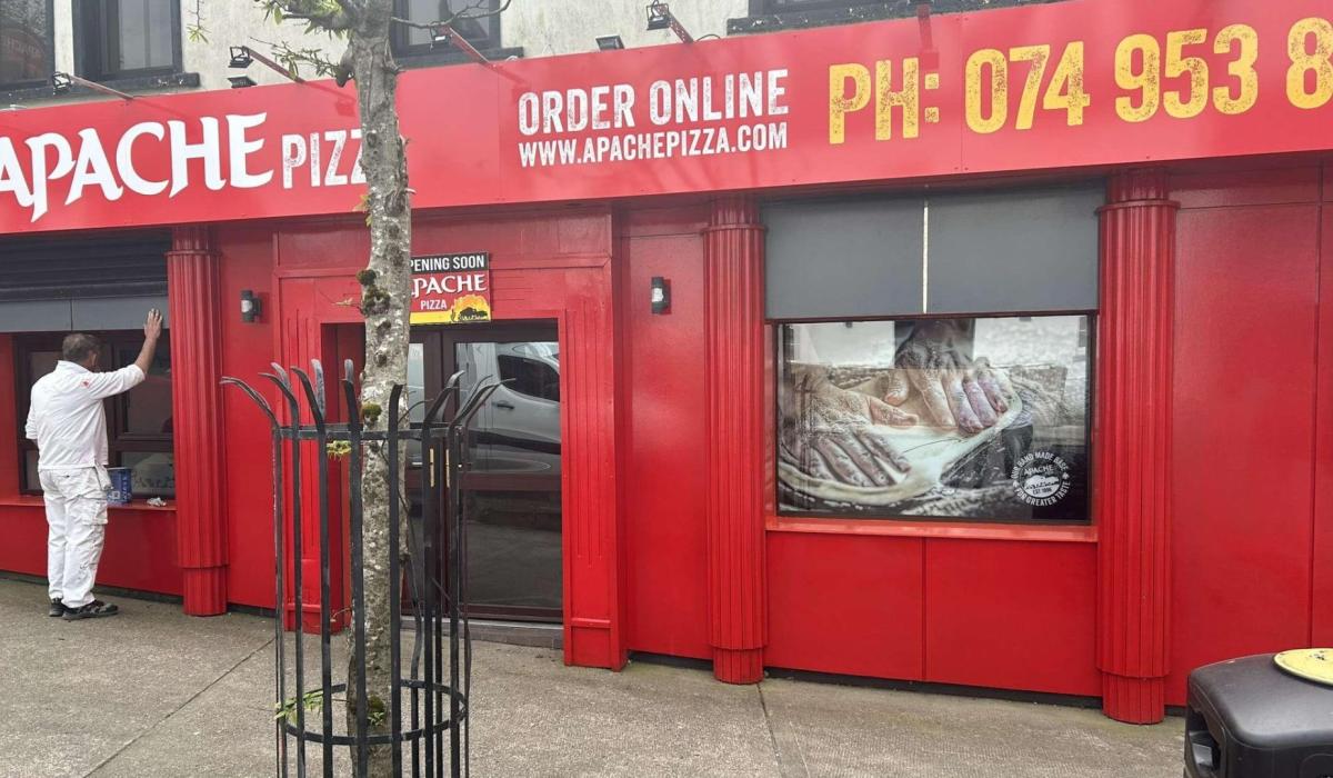 Apache Pizza officially opens another west Donegal branch - Ireland Live