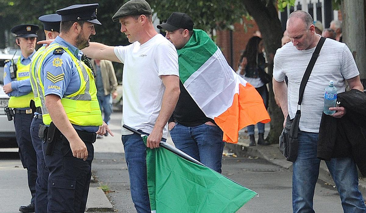 PHOTOS: Protesters face off for second week in Dundalk - Page 1 of 12 ...