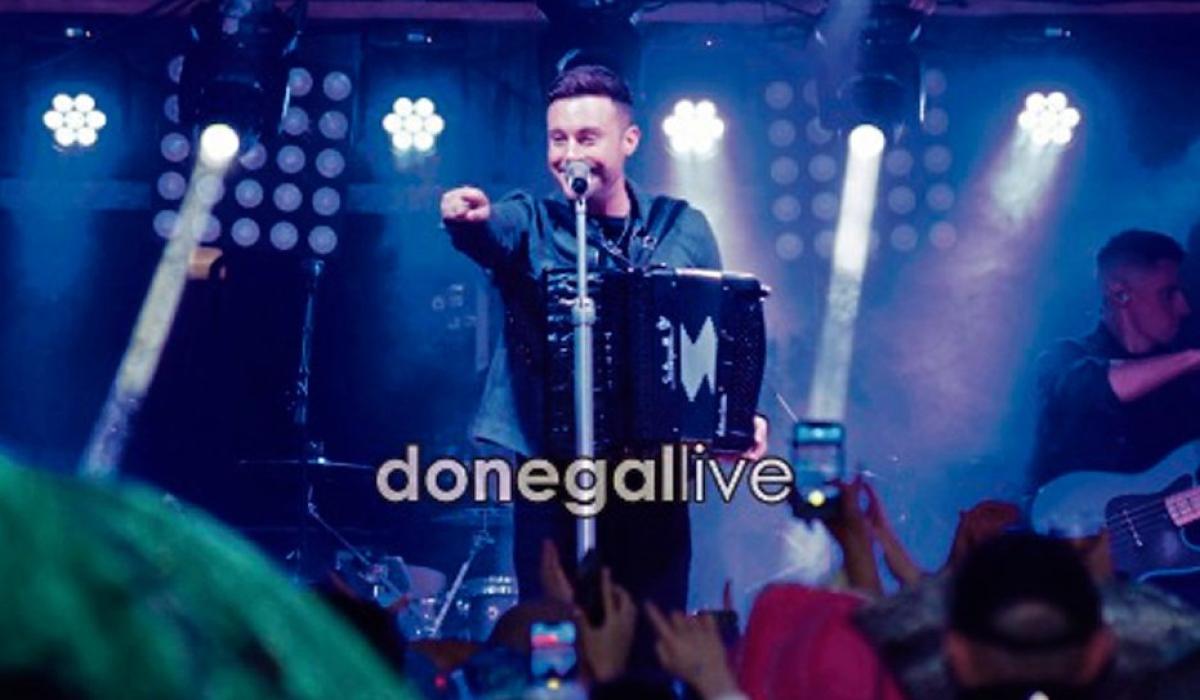 In pictures: Nathan Carter at Clonmany Festival - Page 1 of 33 ...