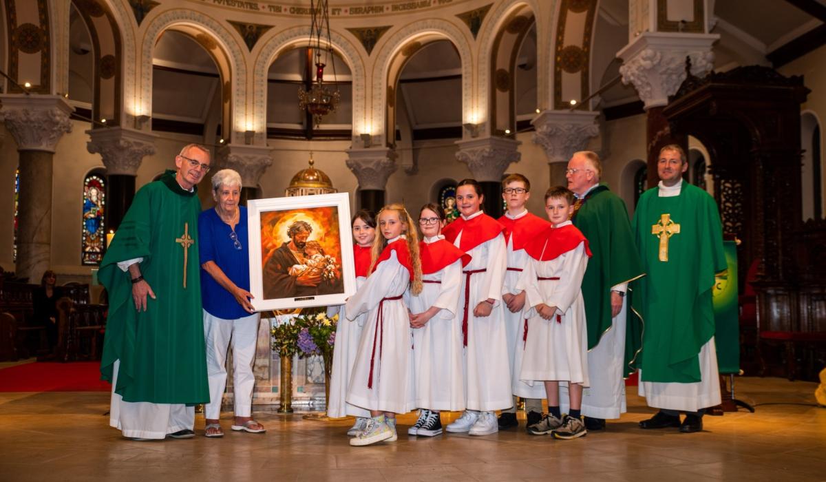 Thurles Cathedral overflowing for Fr Joe Walsh’s farewell Mass ...