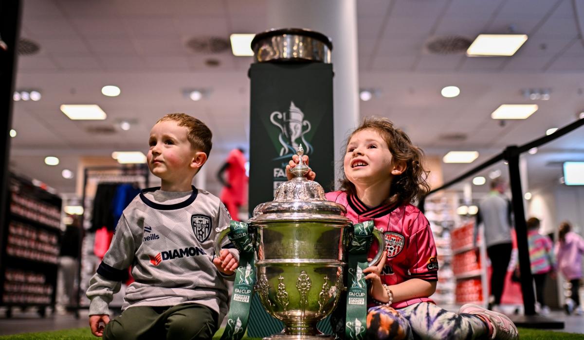 IN PICTURES: Derry City fans get their hands on the FAI Cup at Sports ...