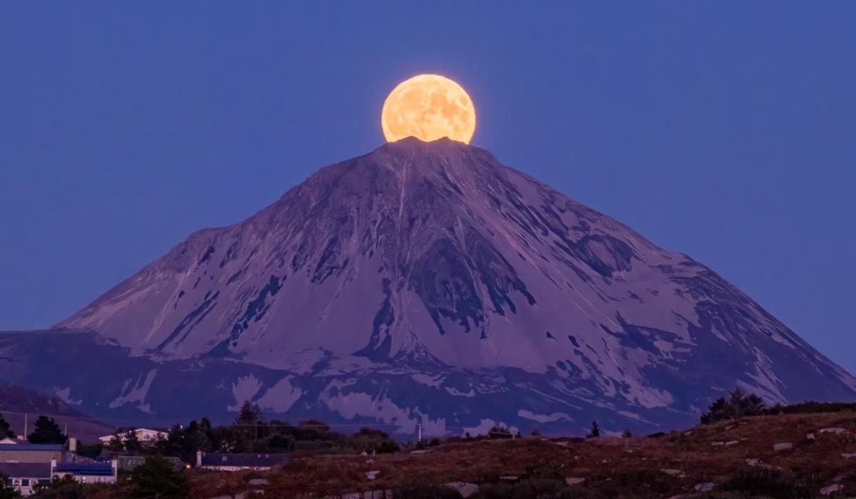 How an iconic shot of Errigal was perfectly captured after three years ...