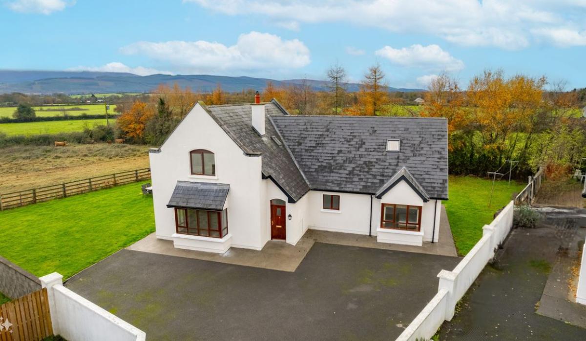PROPERTY: Can you believe this Tipperary home that has hit the market ...