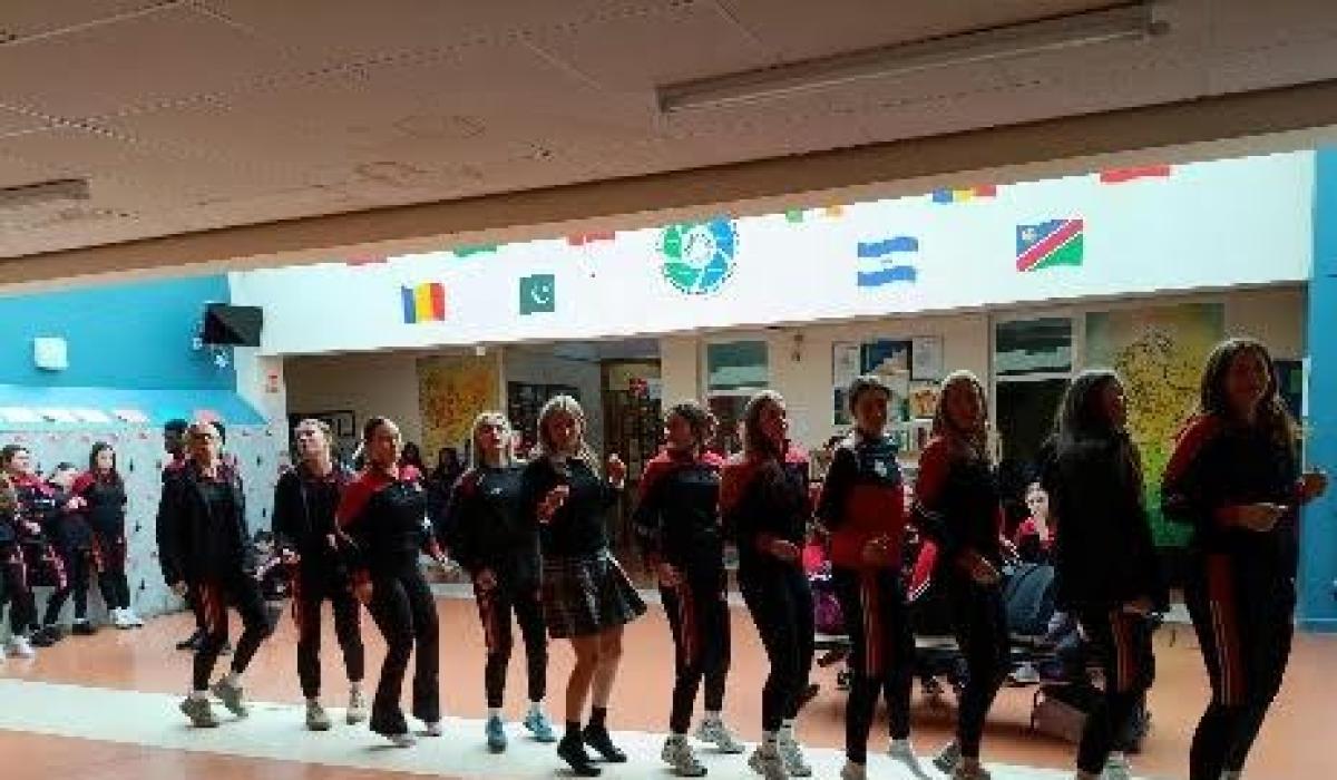 Coláiste Phobal's students mark Kindness Week - Ireland Live