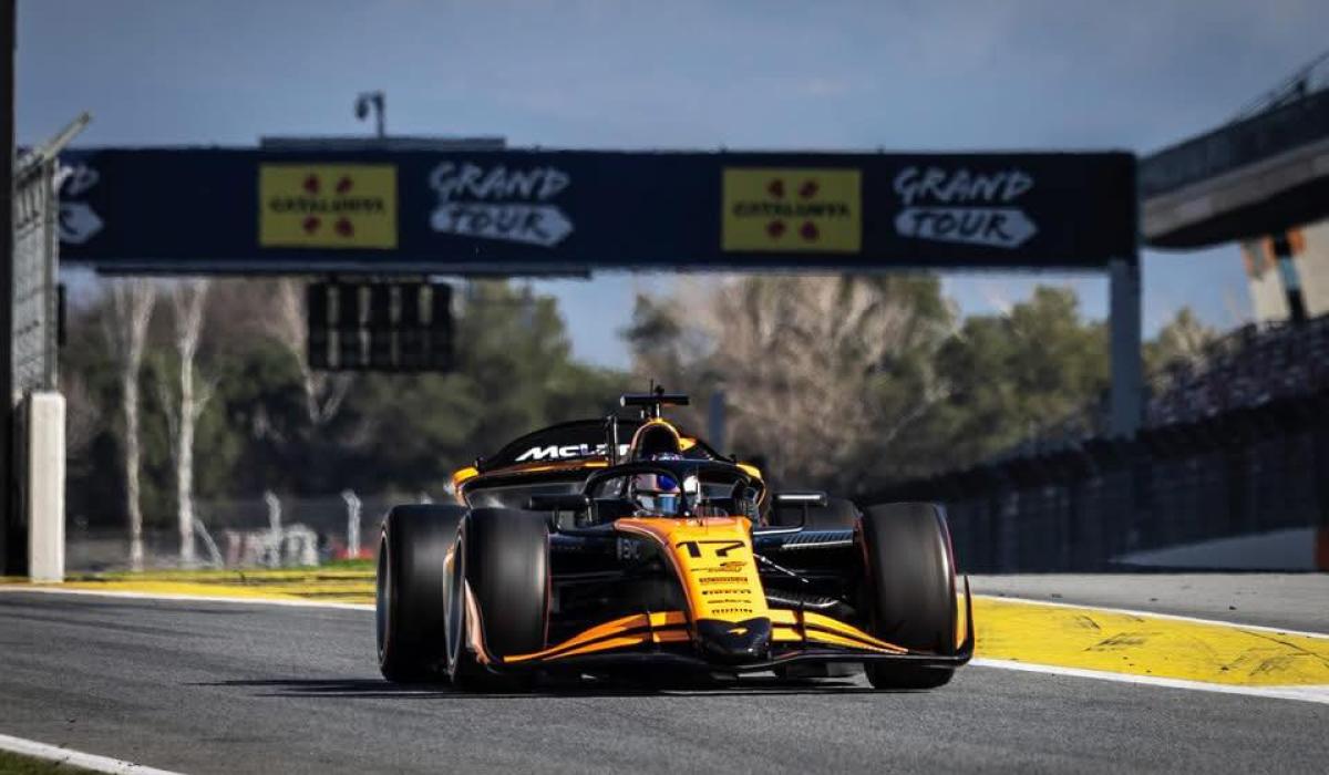 BREAKING: Offaly driver Alex Dunne makes history with win in F2 Feature Race in Bahrain ...