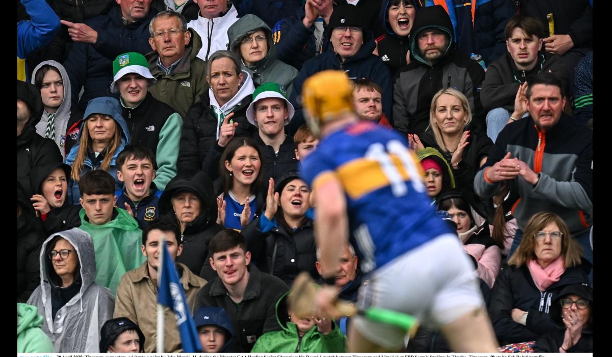 IN PICTURES: Unbelievable atmosphere as the 'Tipp Tipp Tipp' chant ...