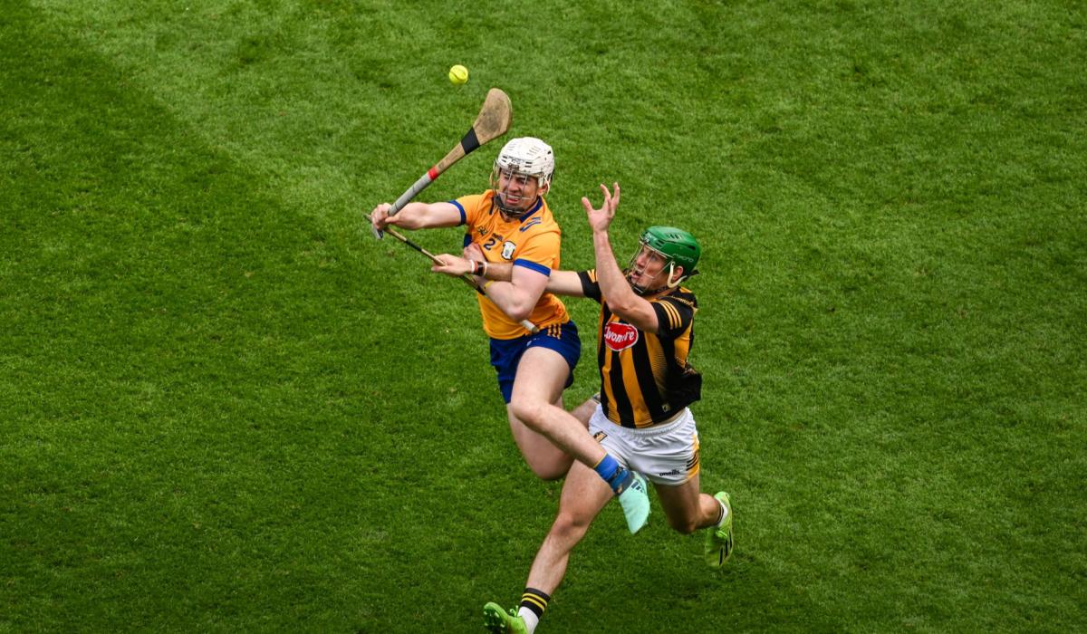 Nine Clare hurlers nominated for PWC hurling All-Star awards - Ireland Live