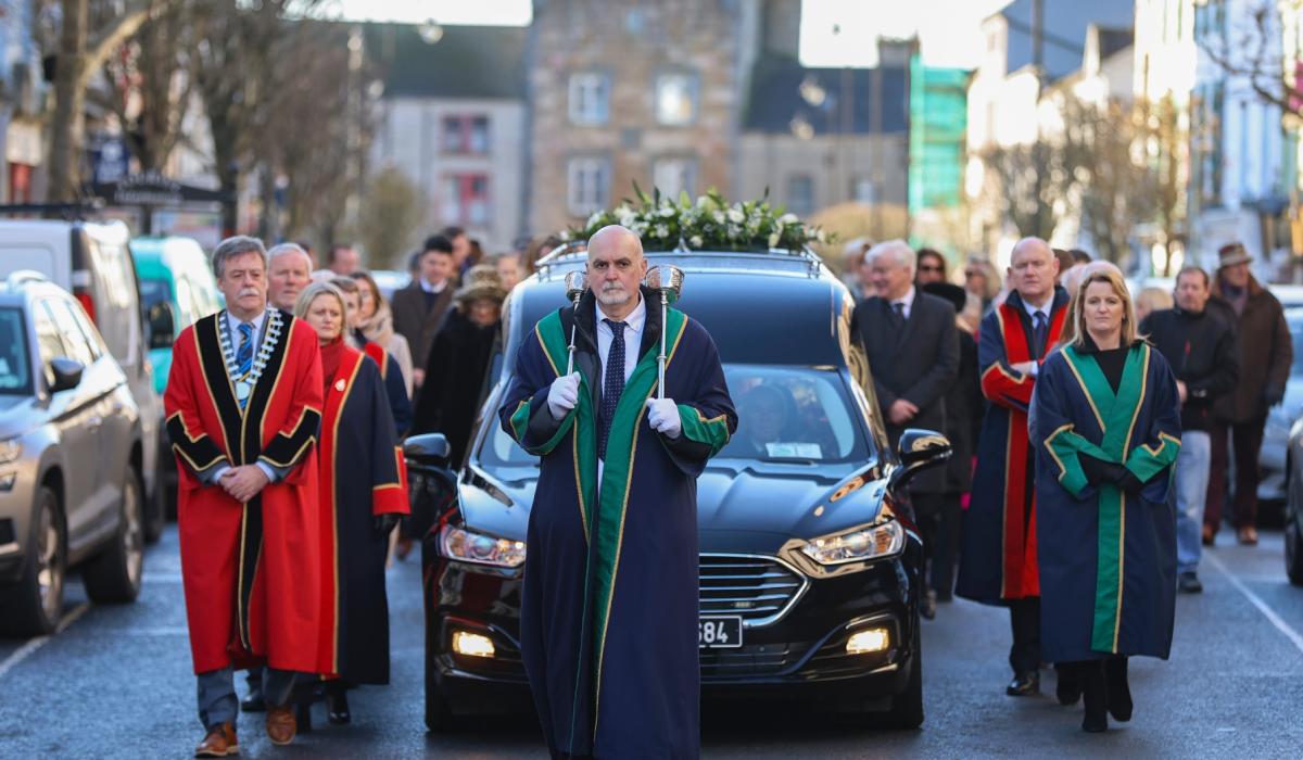 The people of Clonmel bid a sad farewell to Carrie Acheson - Ireland Live