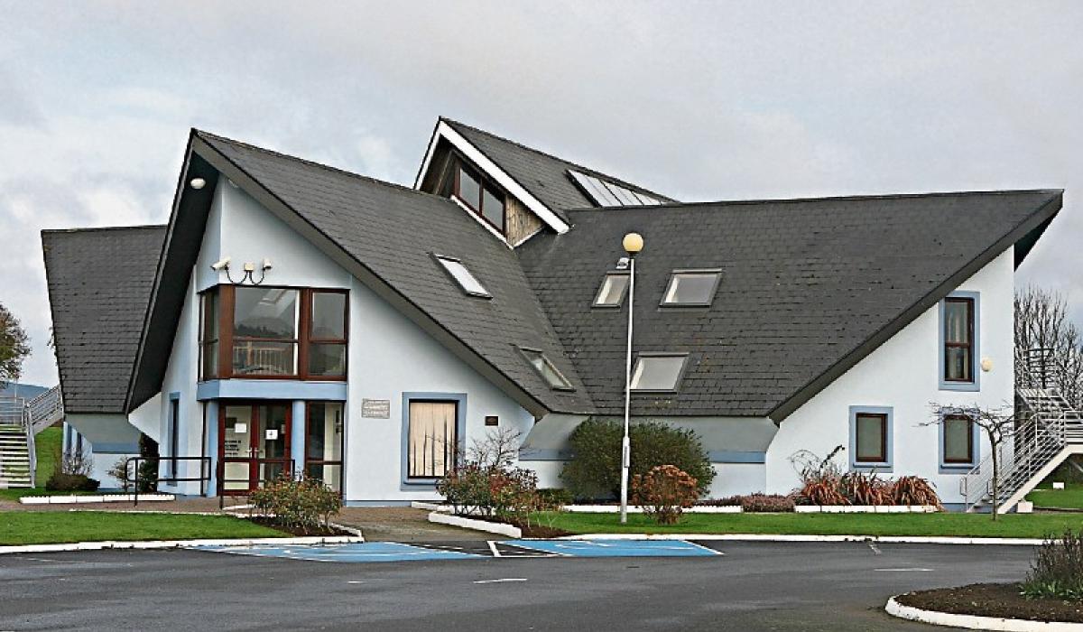 Carrick-on-Suir sports centre and swimming pool closed temporarily due ...