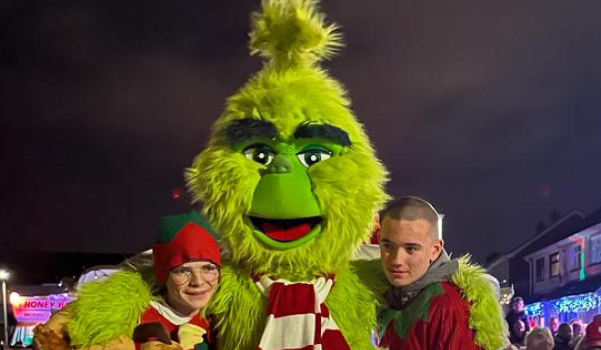 Festive cheer as Santa switches on Strathfoyle lights for Christmas ...