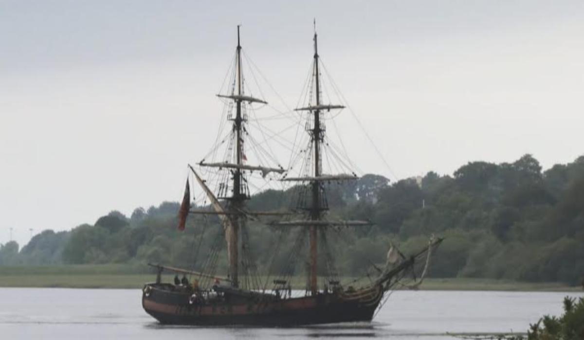 Phoenix tall ship sails into Derry to join the Foyle Maritime Festival ...