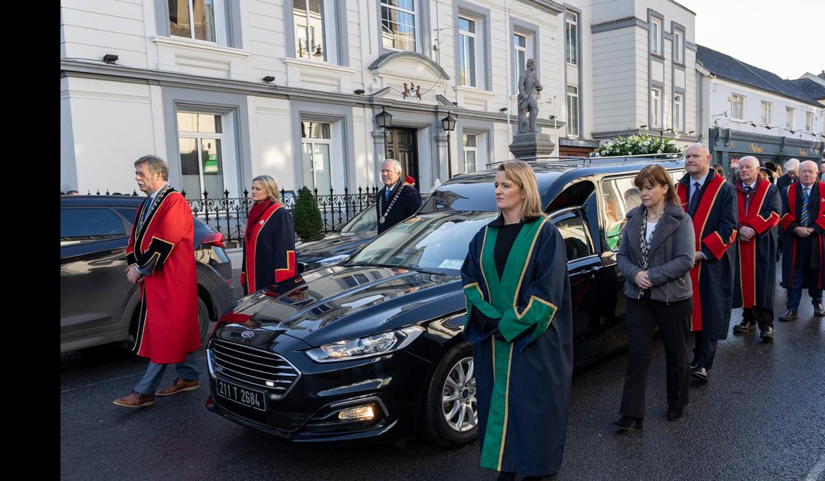 Moving tributes paid to a charismatic leader as former Tipperary TD is ...