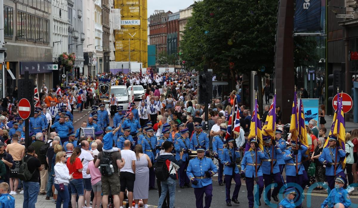 Unionist leader tells Taoiseach to choose between moving forward and ...