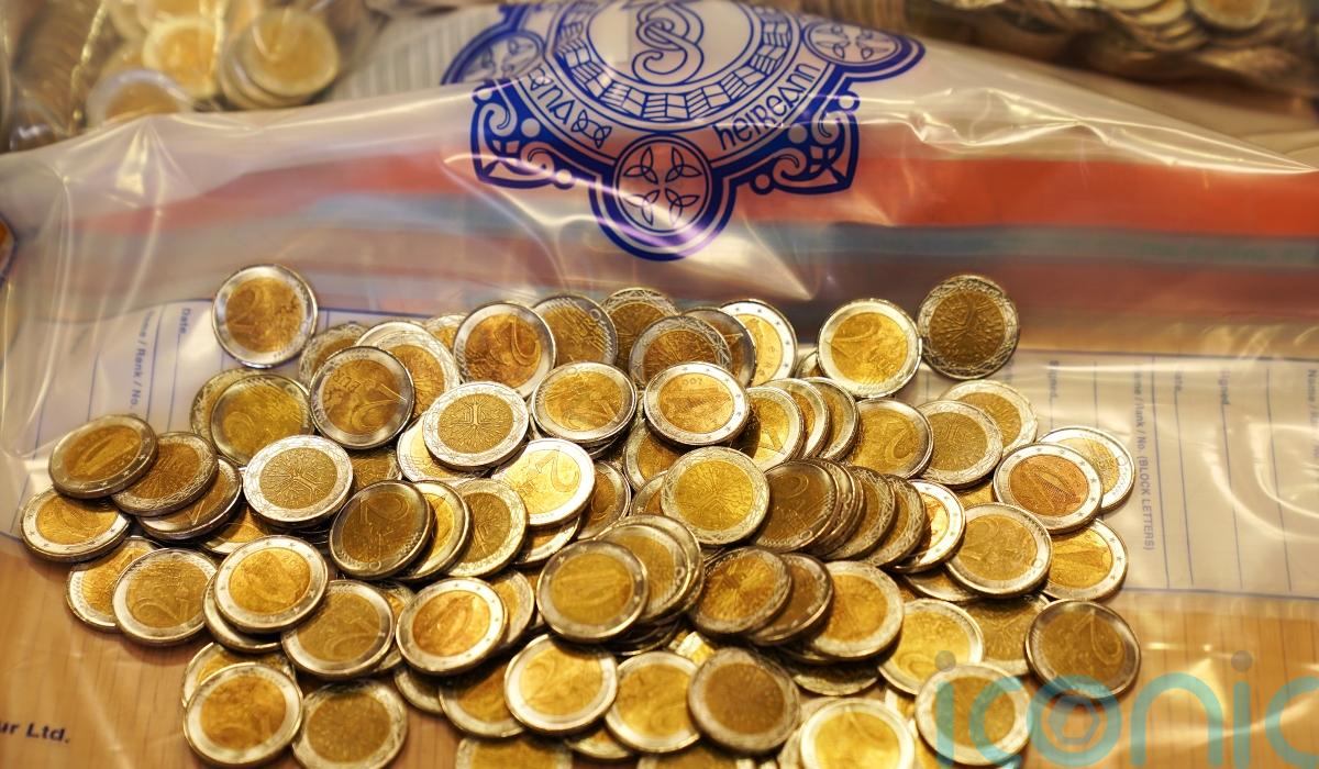 Public urged to beware of fake two-euro coins - Ireland Live