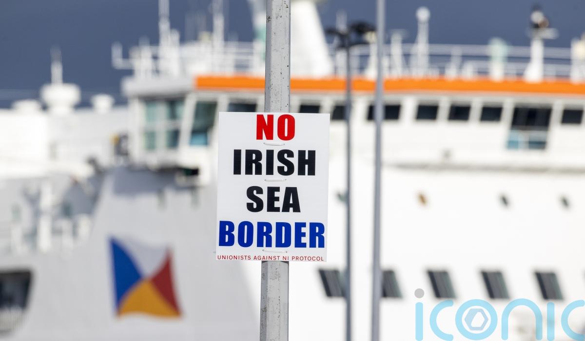 Sequence of events which led to collapse of devolved government at ...