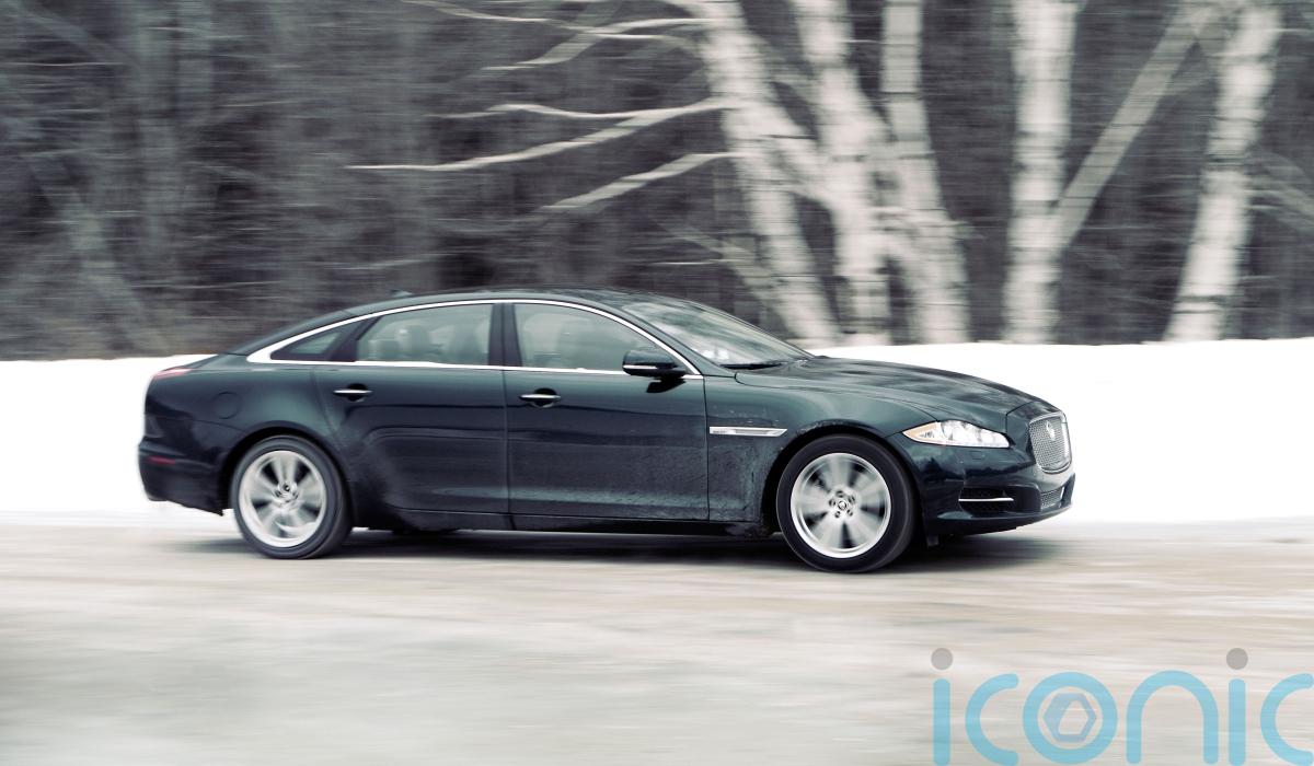 How to drive safely on icy roads - Ireland Live