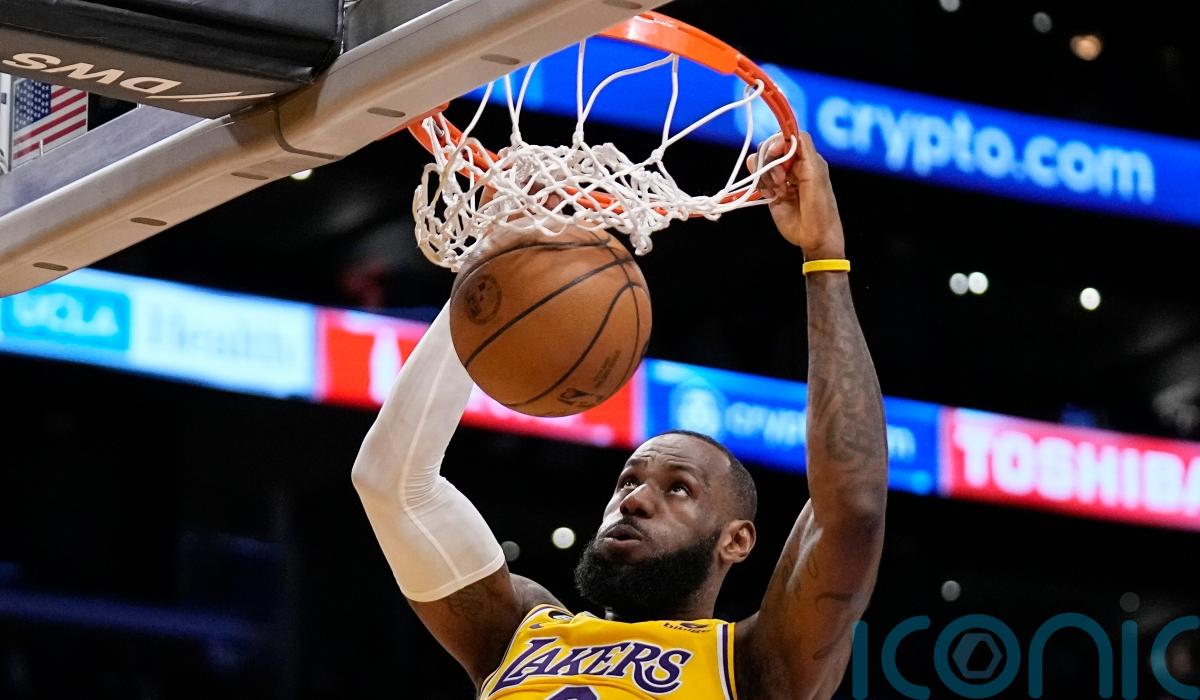 LeBron James hailed after breaking NBA record – Wednesday’s sporting ...