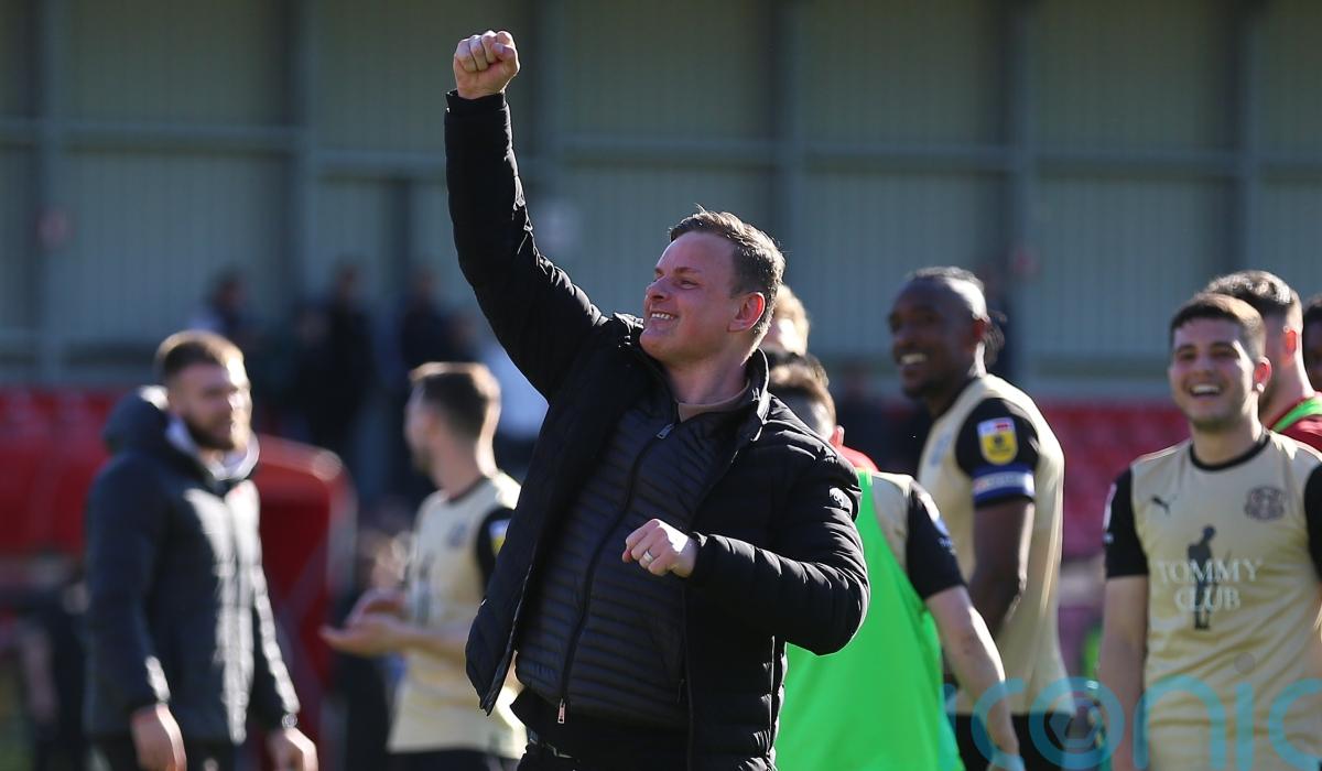 Richie Wellens delighted with Darren Pratley’s response in Orient win ...