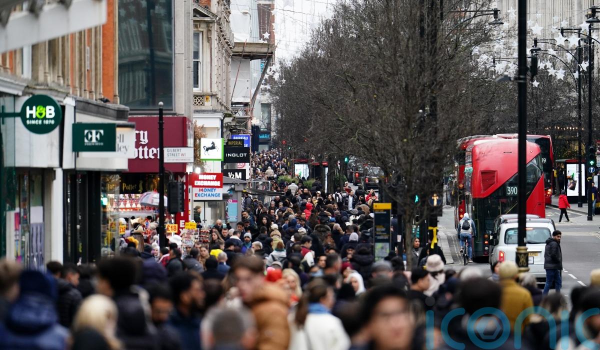 Net migration could see UK population reach 72.5 million by 2032 ...