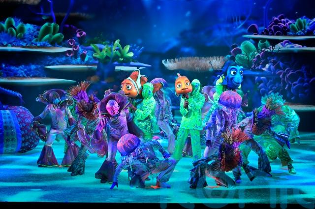 A new musical show is shining a spotlight on Disneyland Paris - Ireland ...