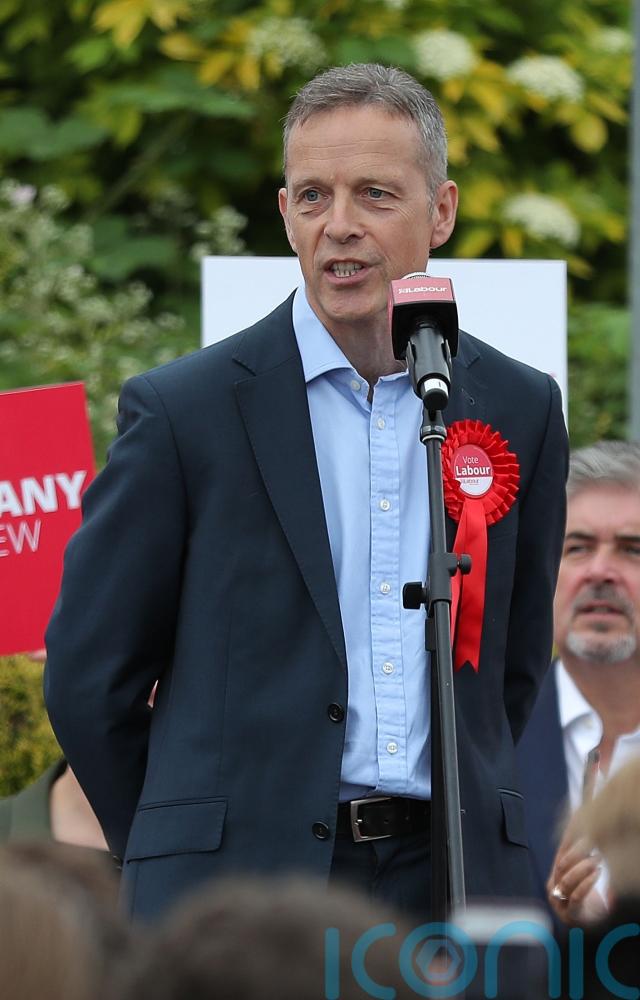 Government not rushing into new AI laws, says Science Secretary ...