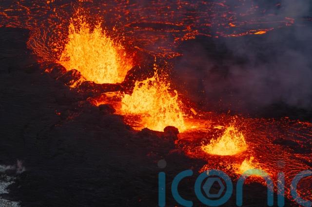 Volcano spews magma in spectacular eruption in south-western Iceland ...