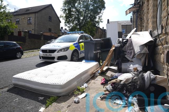 Two more arrests over Bradford fire which killed mother and children ...
