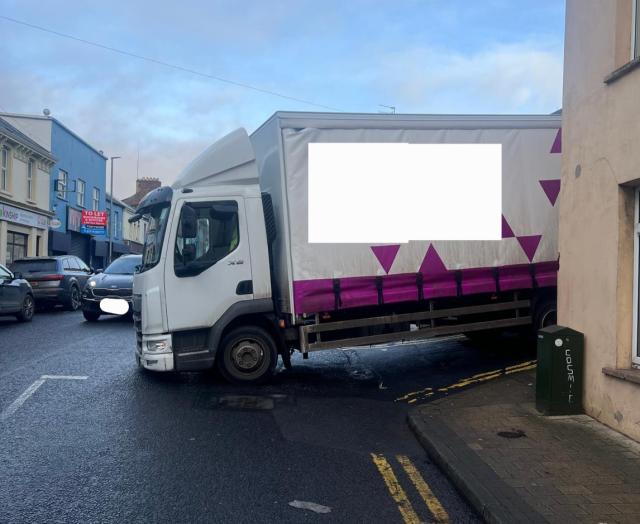lorries getting stuck uk