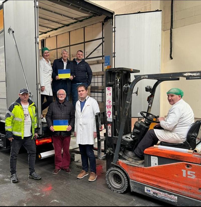 Roscrea stands up for Ukraine - Ireland Live