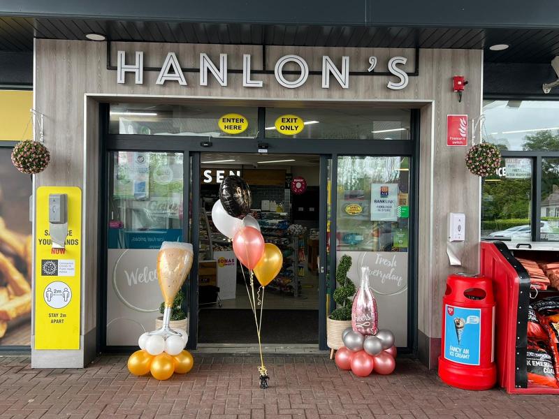 Award for Hanlon's Gala Longford - Ireland Live