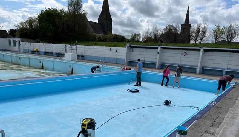 Laois outdoor swimming pool getting set for summer - Ireland Live